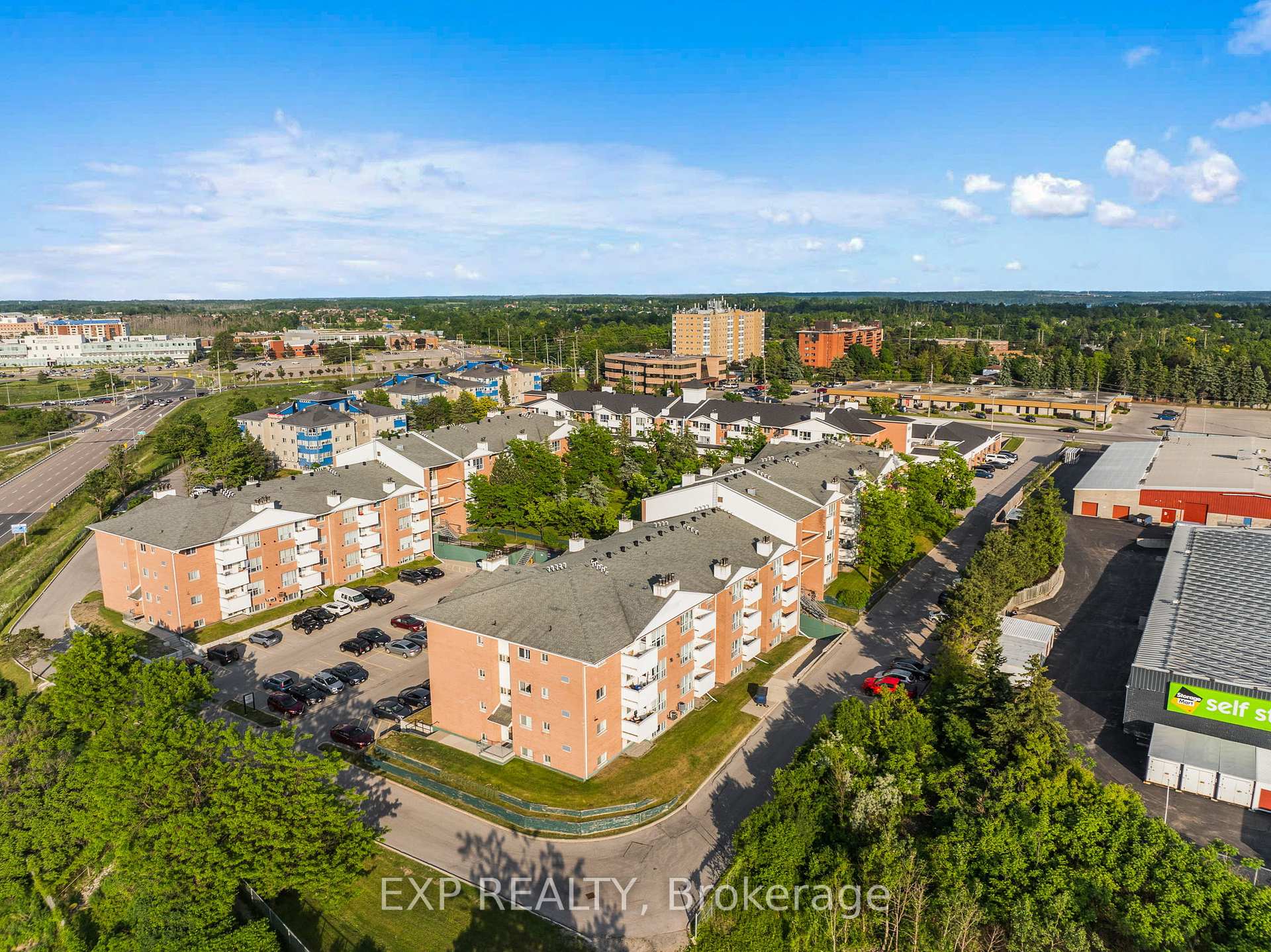 201 - 120 Bell Farm Road, Barrie, ON L4M 6J2