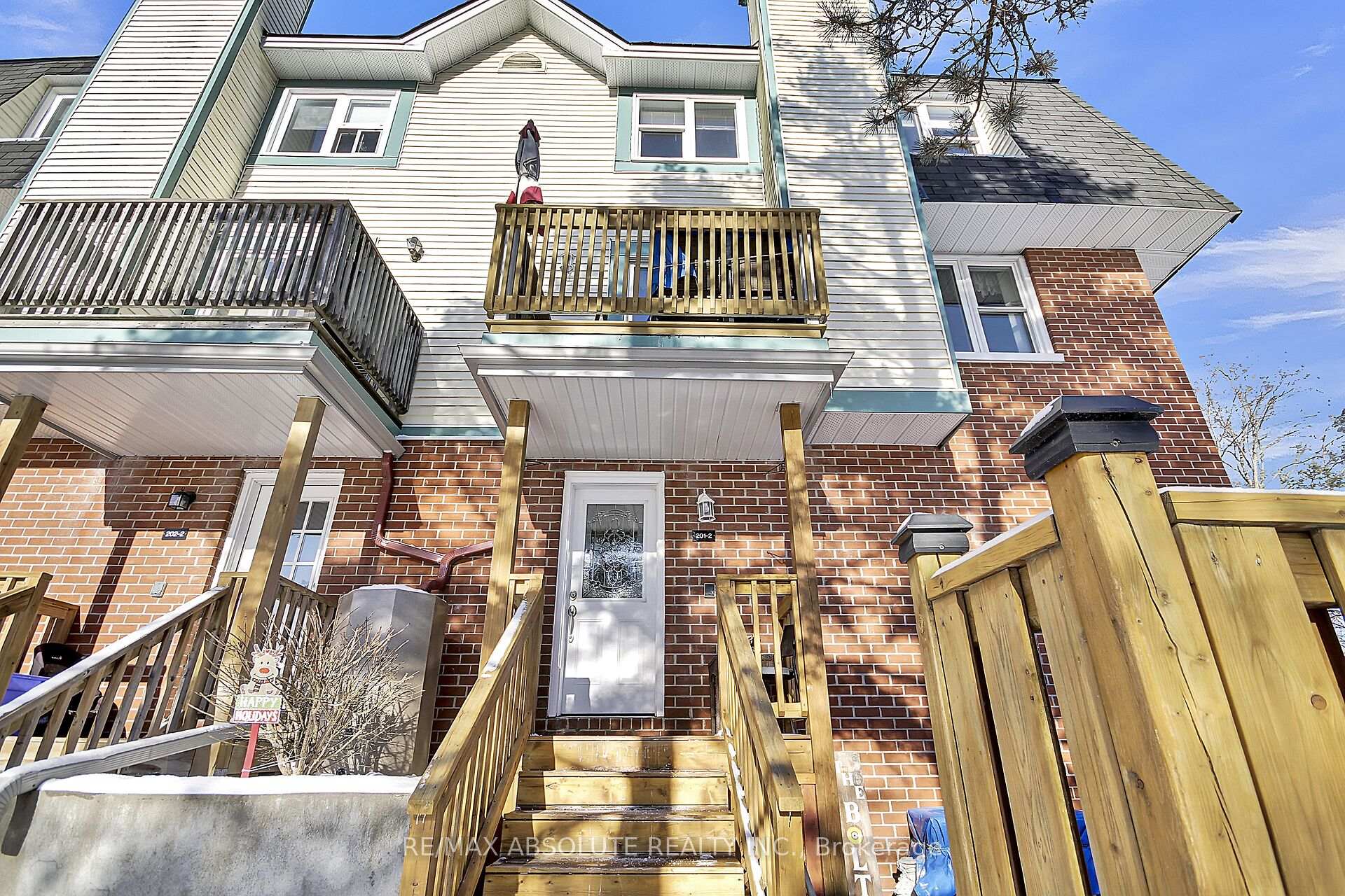 202 - 2 Terrace Drive, Bells Corners and South to Fallowfield, ON K2H 9H9