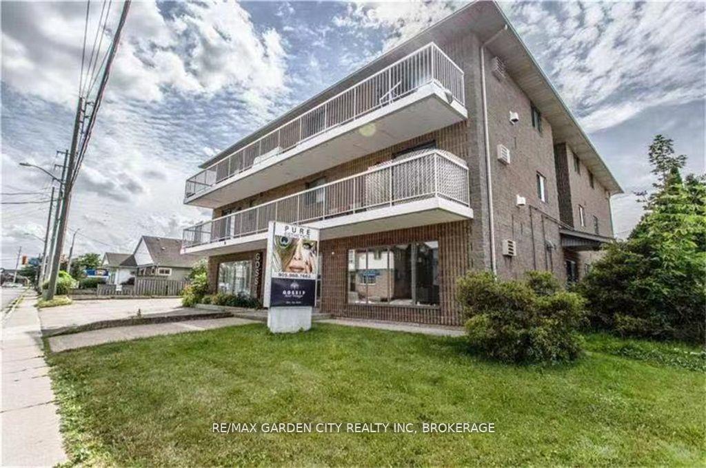 201 - 210 PELHAM Road, St. Catharines, ON L2S 1W9