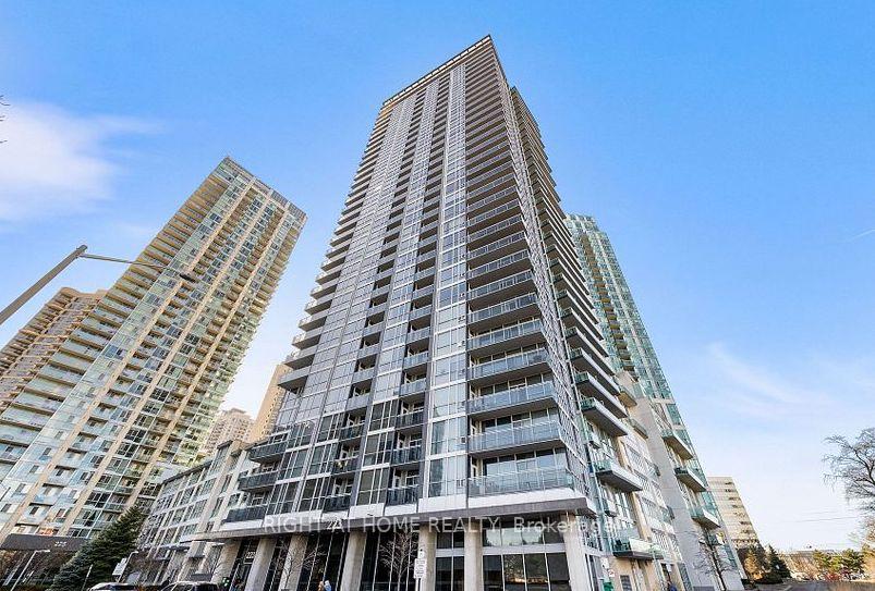 201 - 223 Webb Drive, Mississauga, ON L5B 0E8