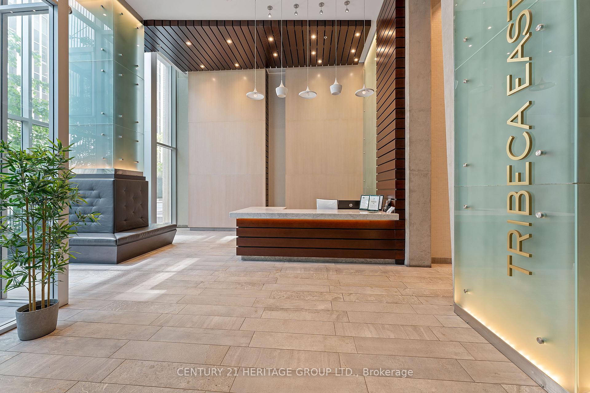 201 - 40 Nepean Street, Ottawa Centre, ON K2P 0X5