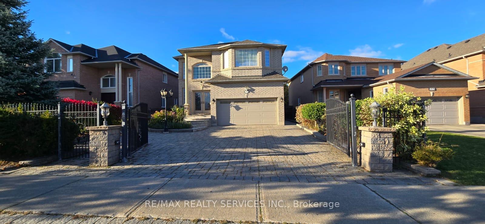 201 Bristol Road E, Mississauga, ON L4Z 3V5