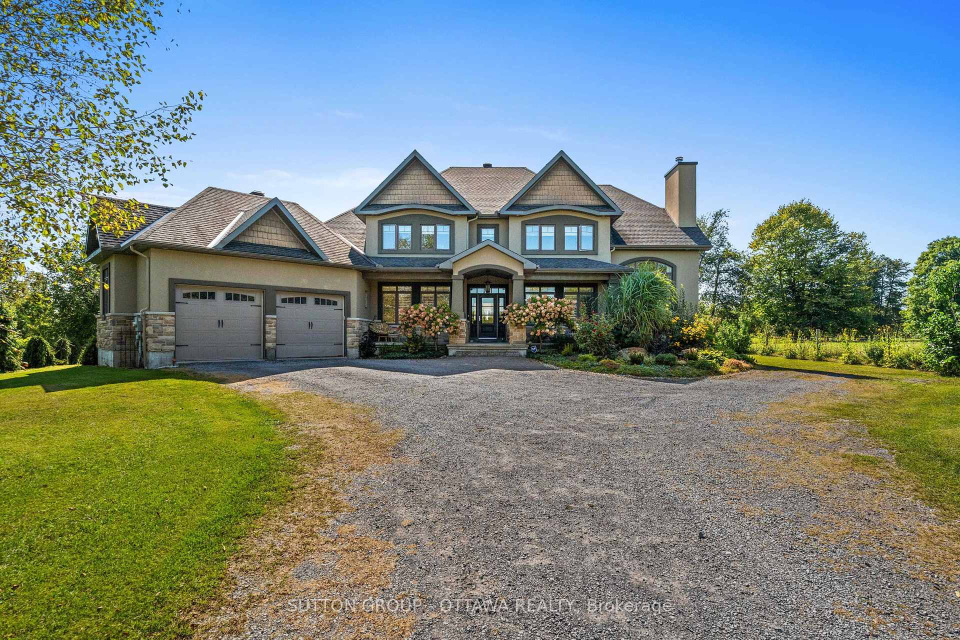 201 Cyd Street, Carp - Huntley Ward, ON K0A 1L0