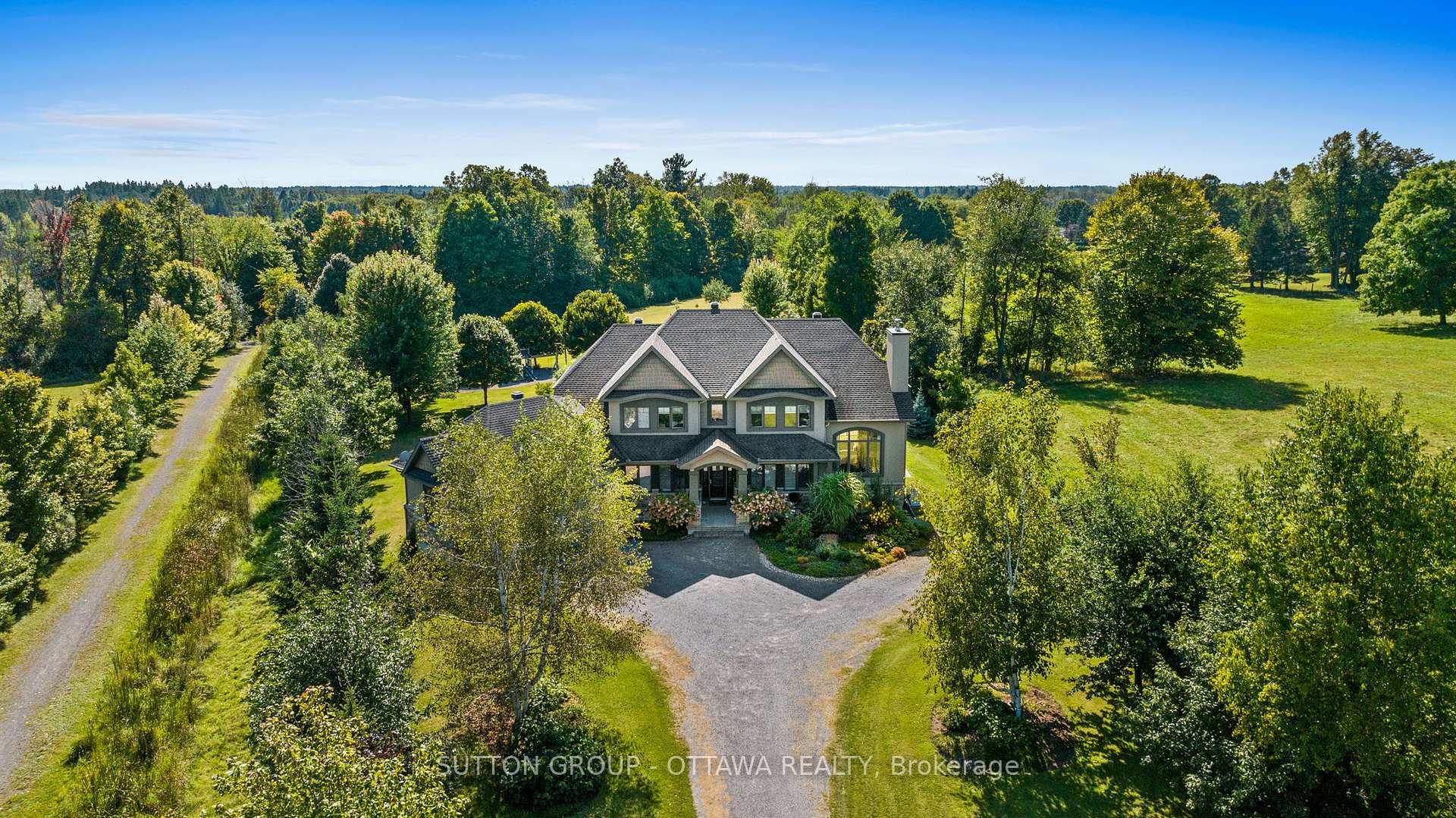 201 Cyd Street, Carp - Huntley Ward, ON K0A 1L0