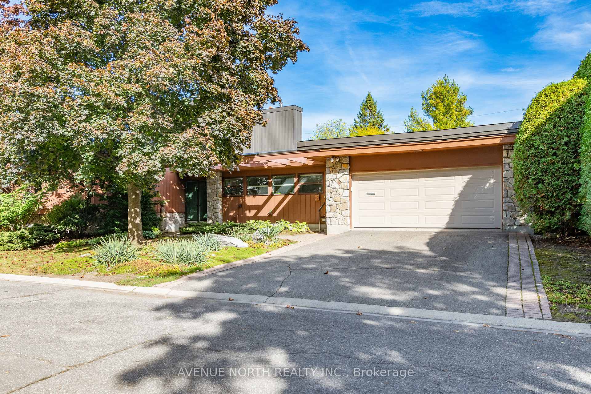 201 Latchford Road, Westboro - Hampton Park, ON K1Z 5W1