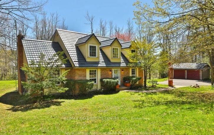 2010 Cameron Drive, Milton, ON L0P 1B0