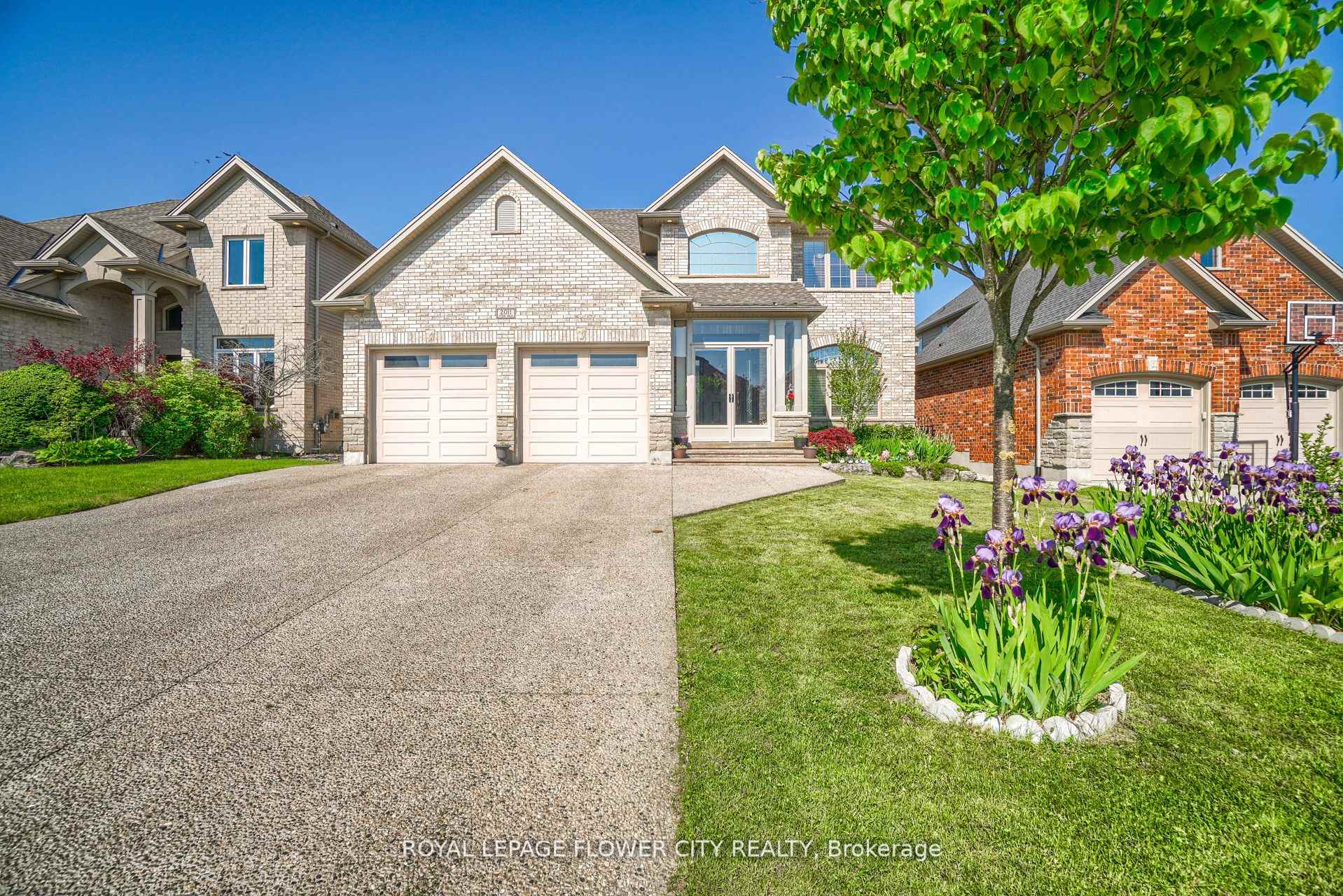 2011 Tyson Walk Street, London South, ON N6K 0C4