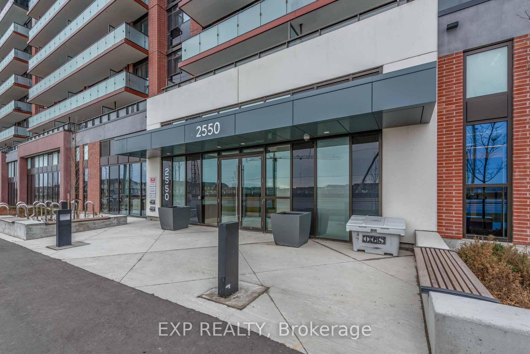 2016 - 2550 Simcoe Street N, Oshawa, ON L1L 0R5