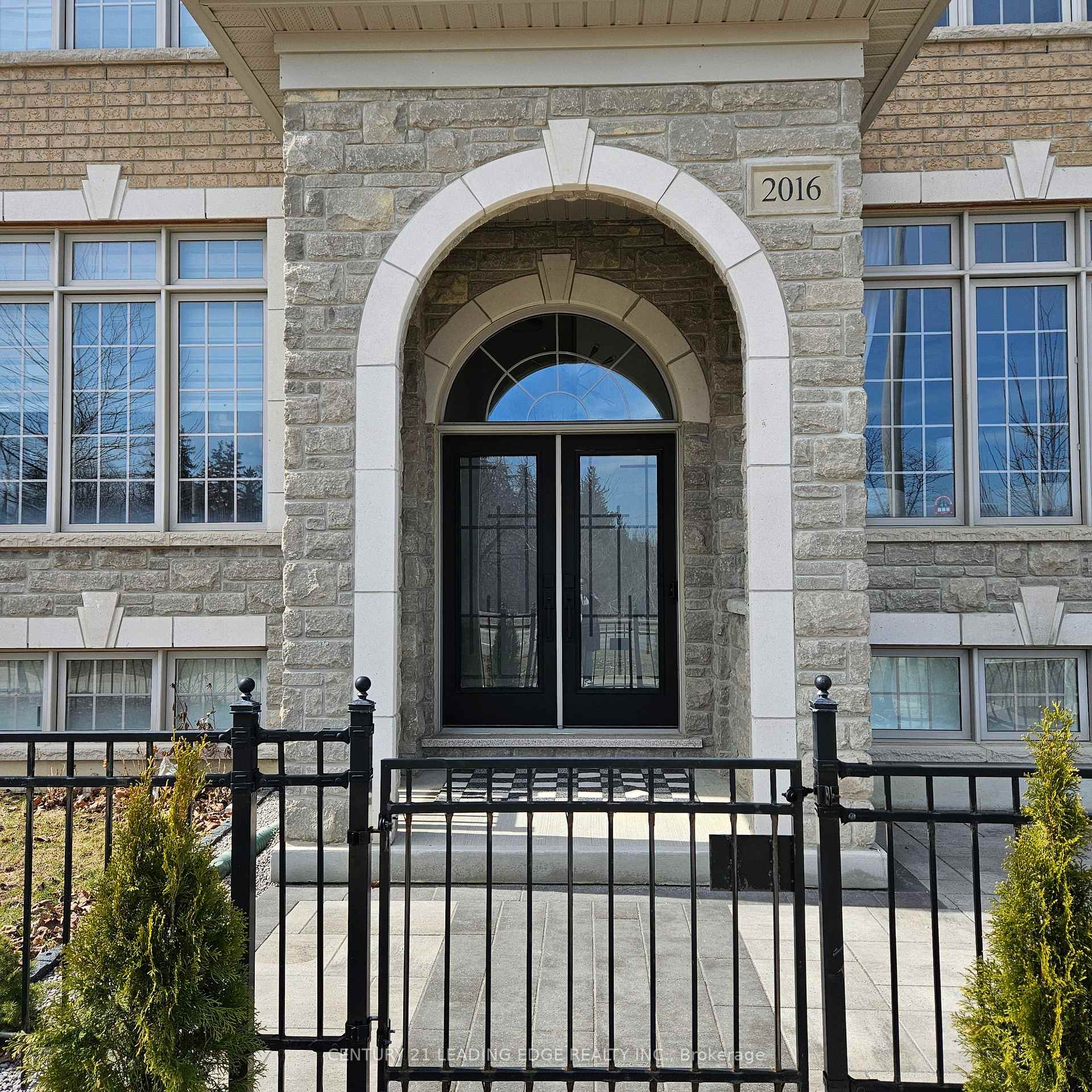 2016 Donald Cousens Parkway, Markham, ON L6B 1J5
