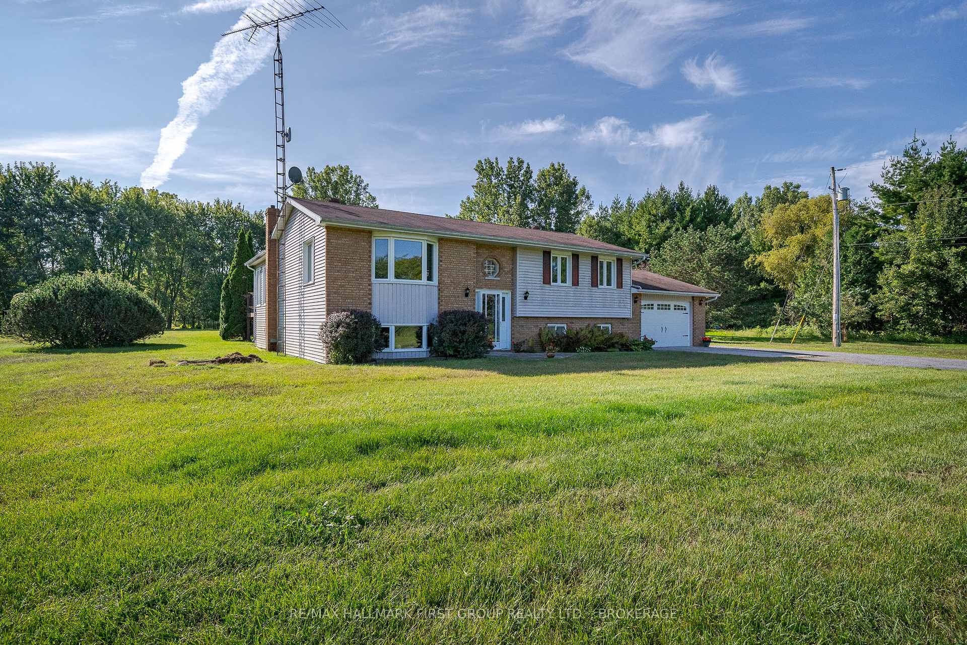 2018 County Road 9 Road, Greater Napanee, ON K7R 0E5