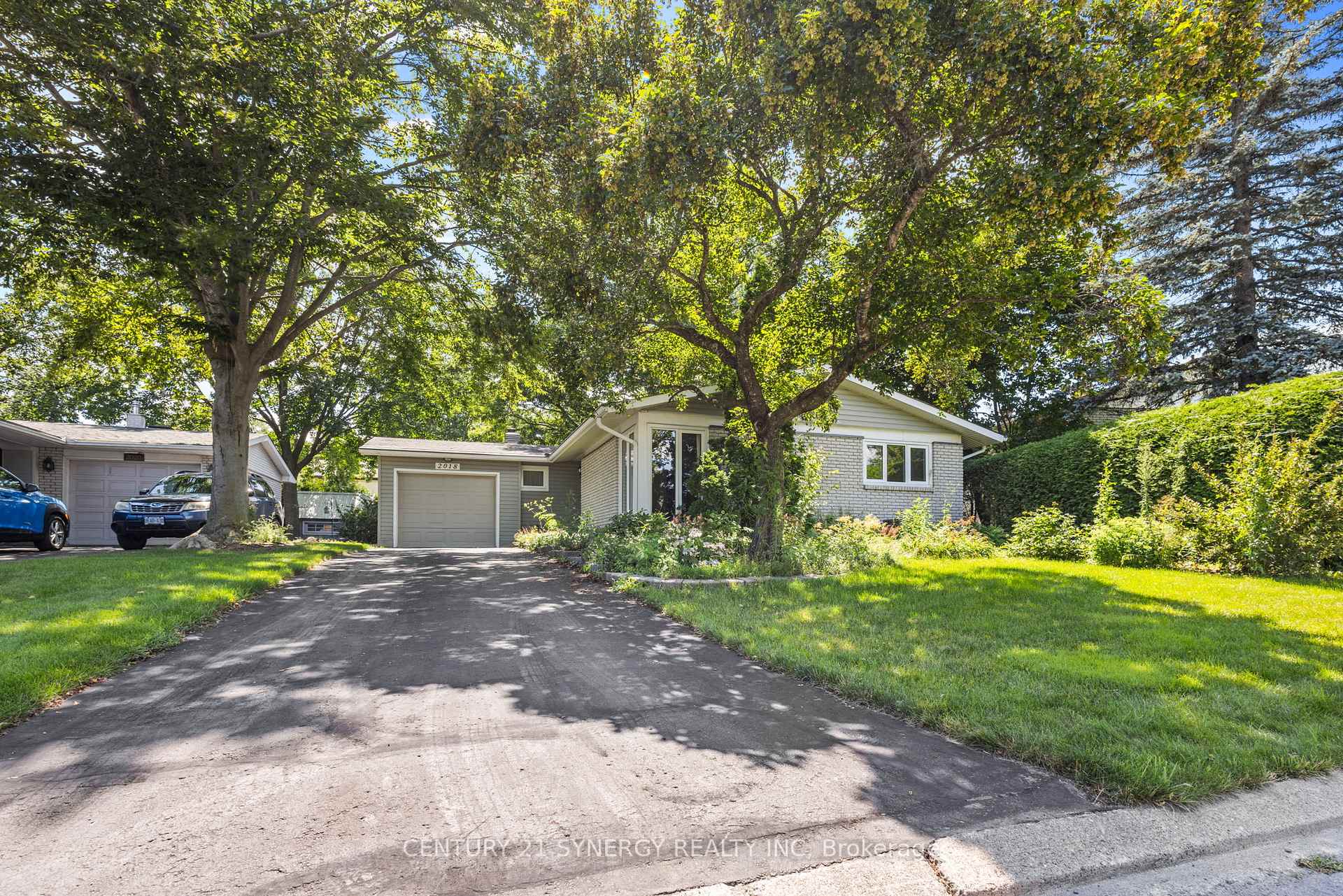 2018 Deerhurst Court, Beacon Hill North - South and Area, ON K1J 8H1