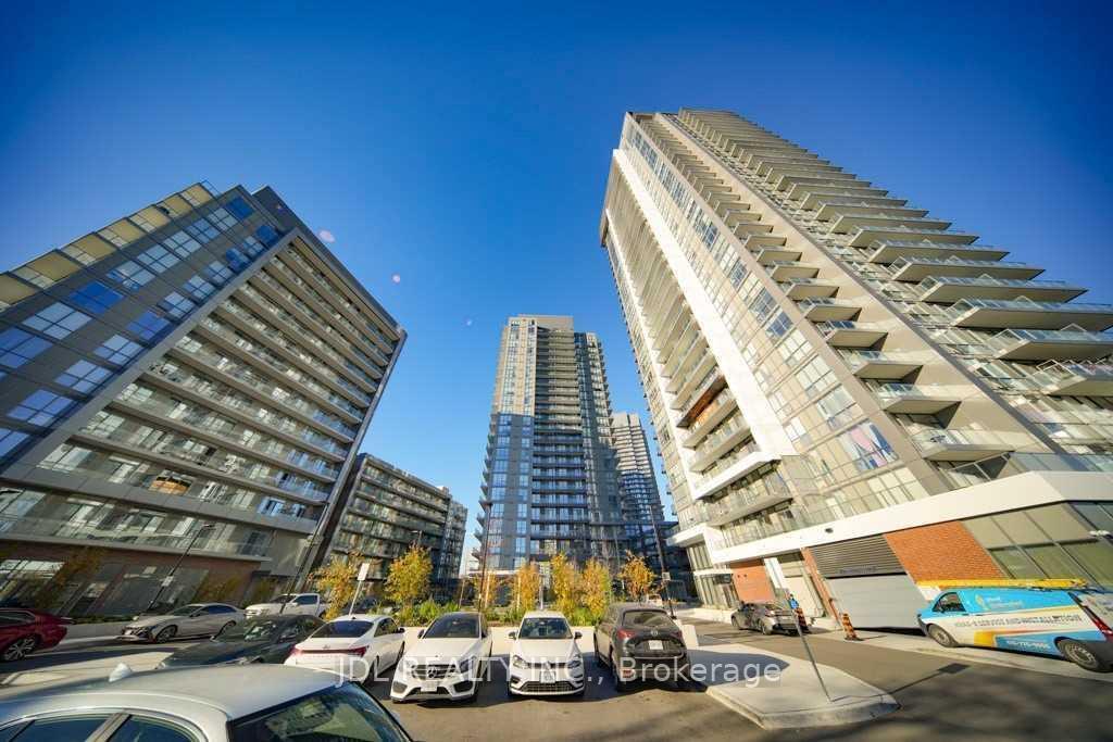 202 - 36 Forest Manor Road, Toronto, ON M2J 1M5