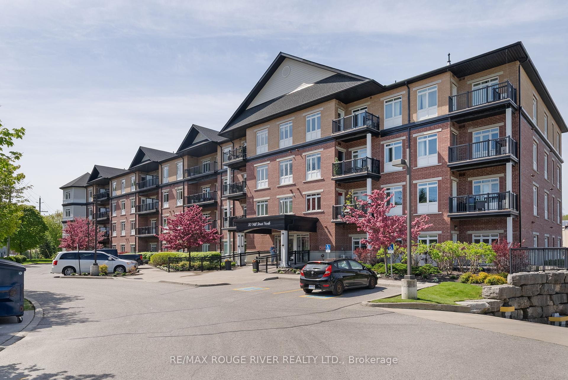 202 - 50 Mill Street N, Port Hope, ON L1A 2T2