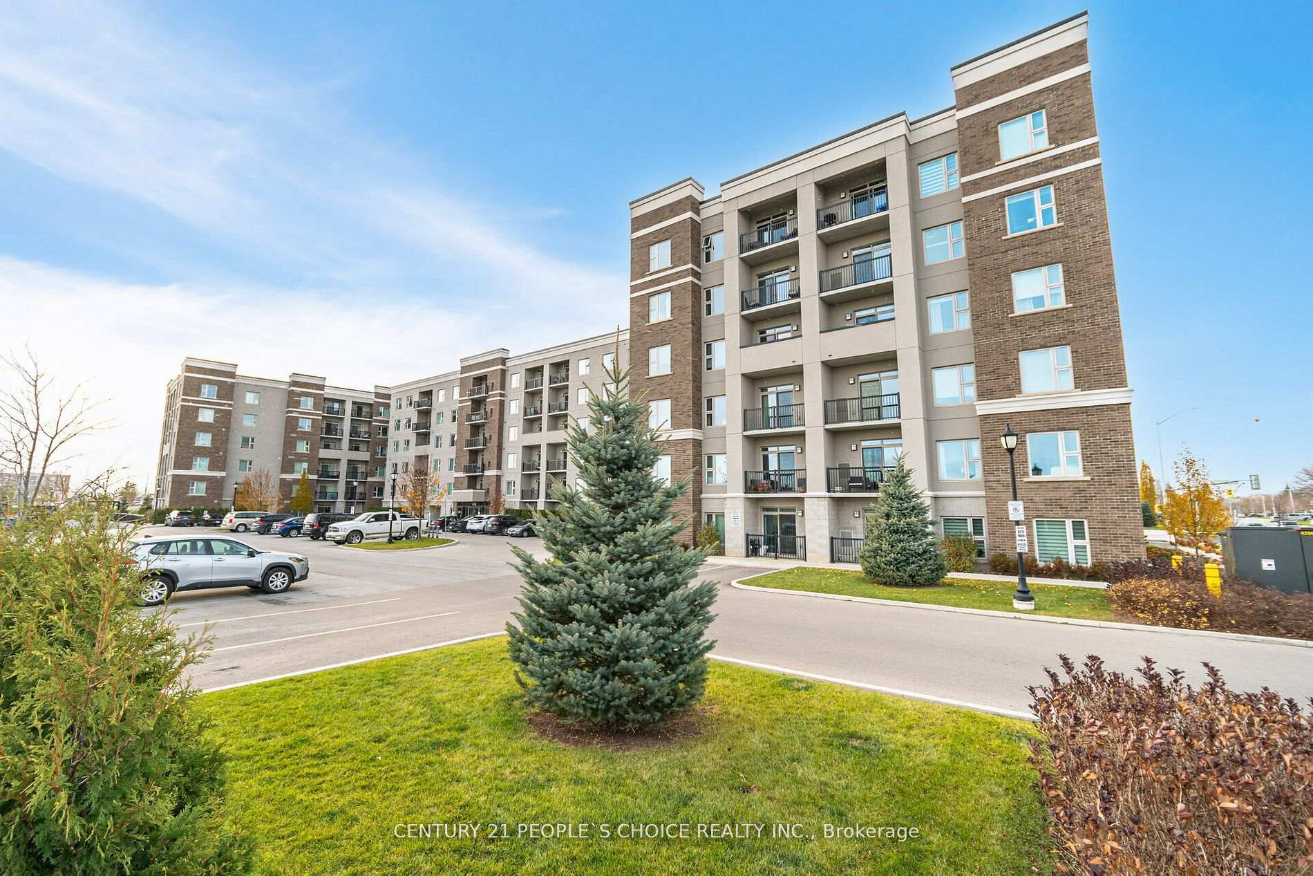 202 - 610 Farmstead Drive, Milton, ON L9T 8X5