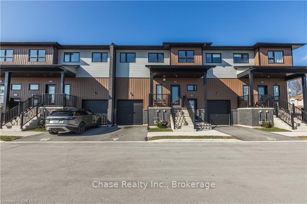 2 - 6591 Montrose Road, Niagara Falls, ON L2H 1M3