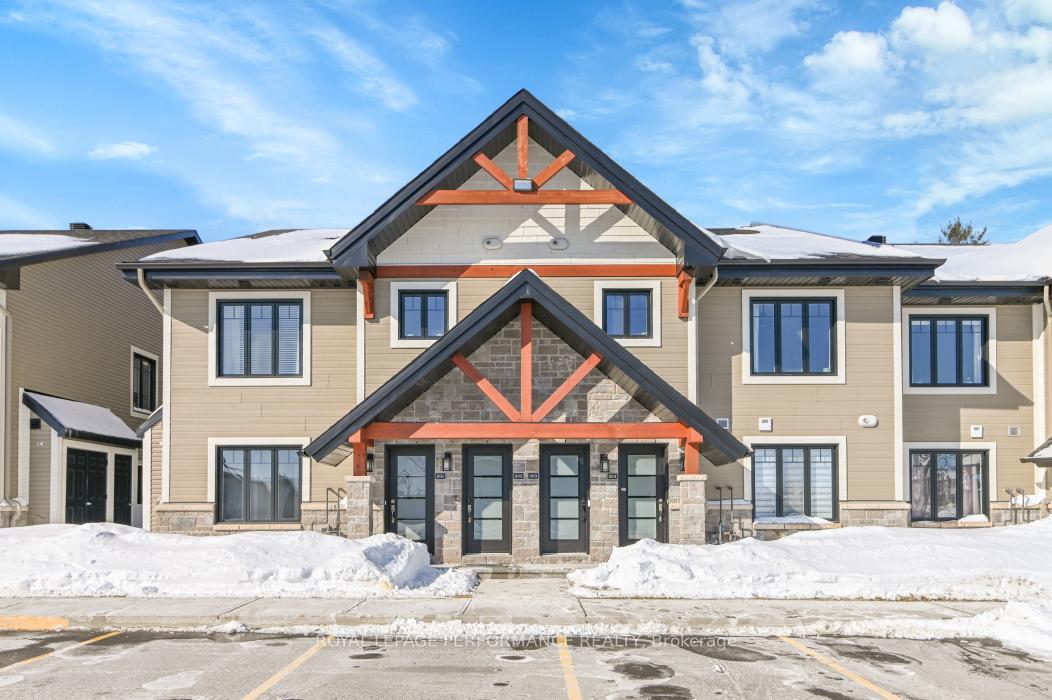 202 - 83 St Moritz Terrace, Russell, ON K0A 1W0