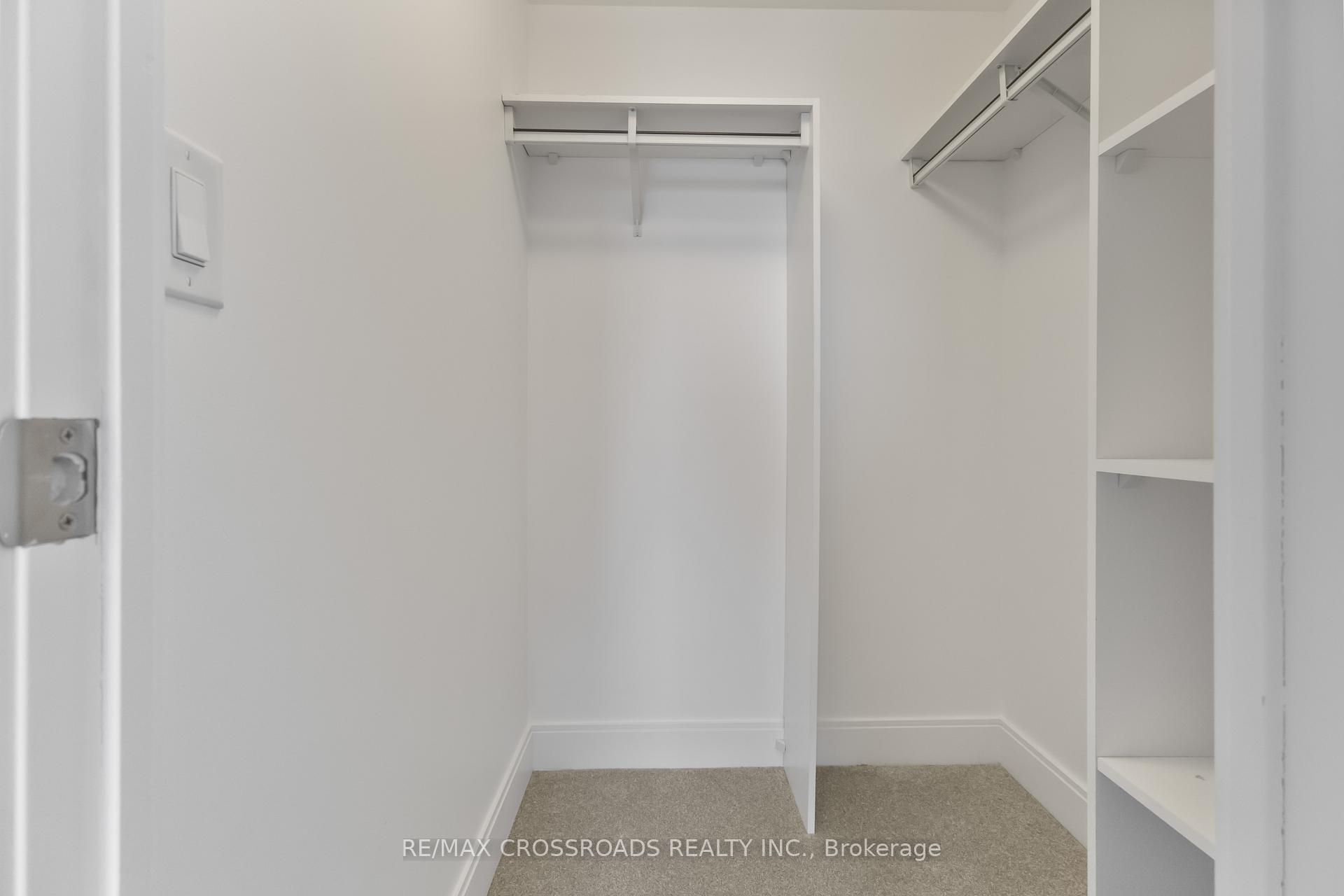 2021 - 135 Village Green Square, Toronto, ON M1S 0L1