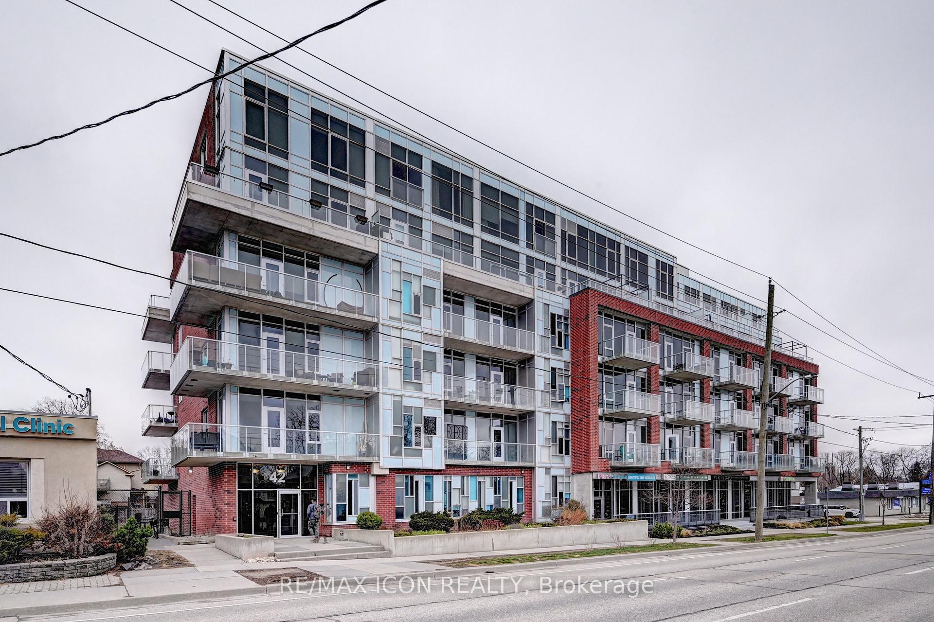 203 - 42 Bridgeport Road E, Waterloo, ON N2J 0B3