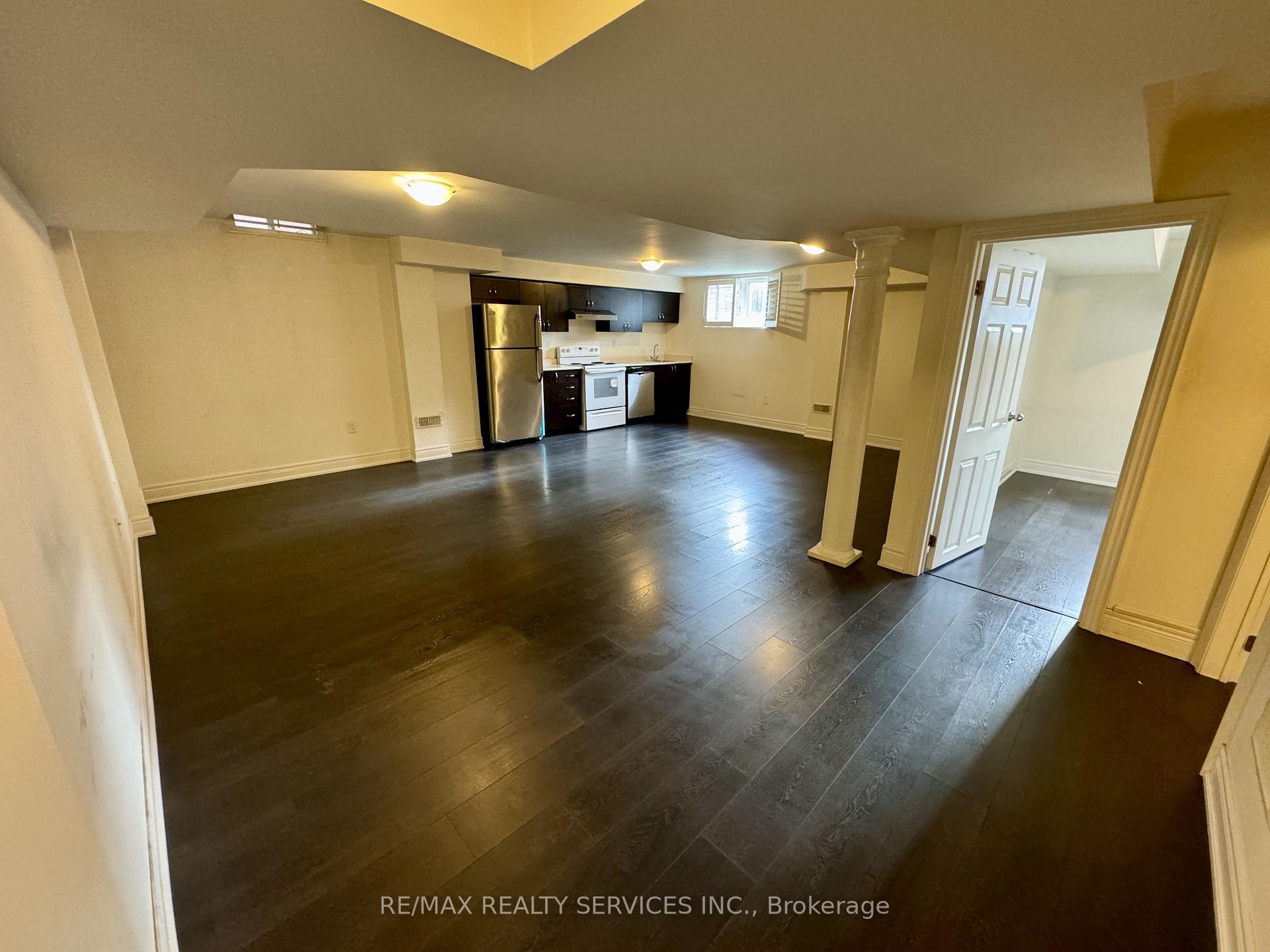 Bsmt - 203 Sussexvale Drive, Brampton, ON L6R 0W2
