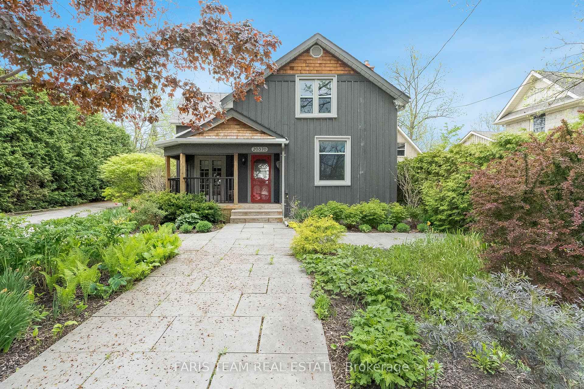 20370 Leslie Street, East Gwillimbury, ON L0G 1R0