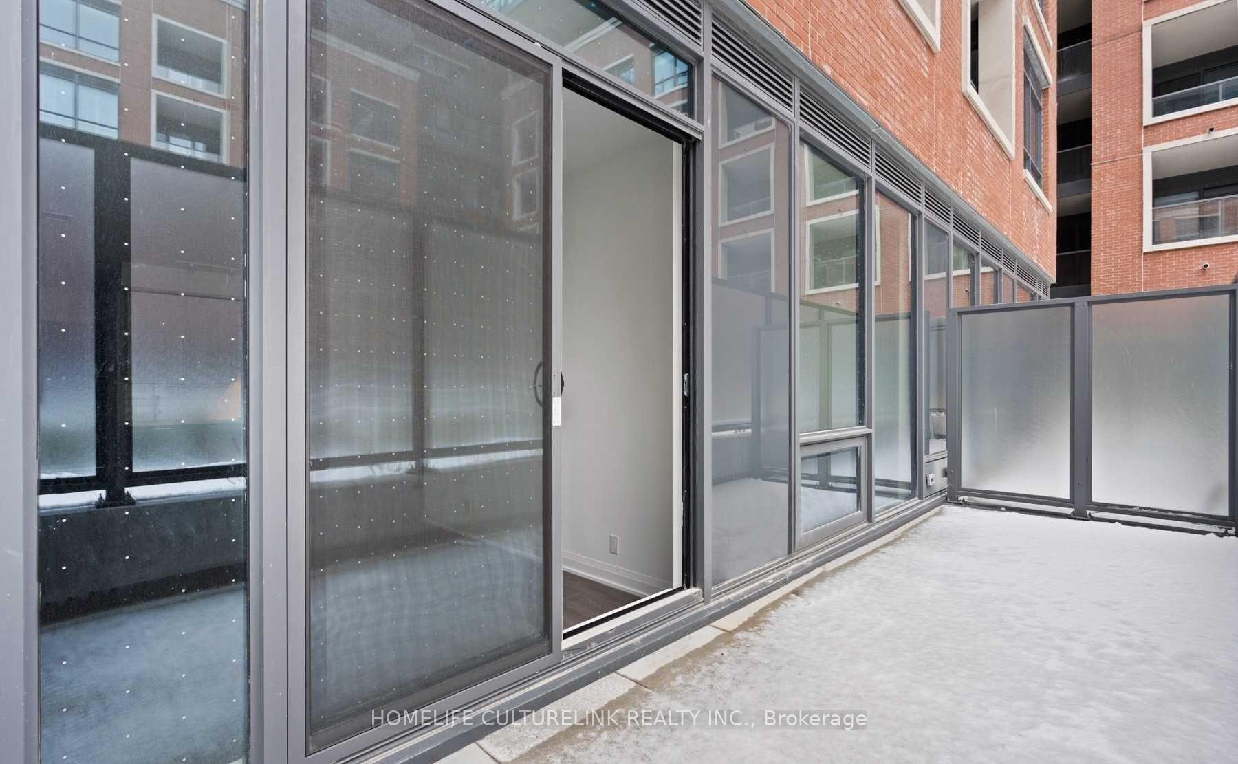 204 - 33 Frederick Todd Way, Toronto, ON M4G 0C9