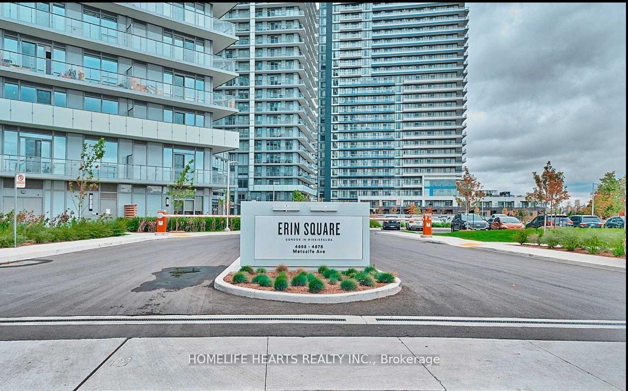 204 - 4655 Metcalfe Avenue, Mississauga, ON L5M 0Z7