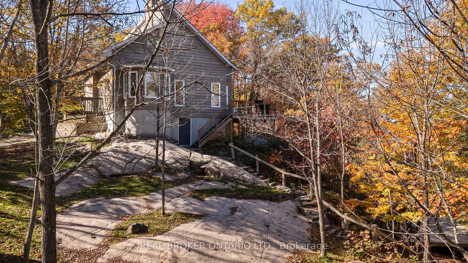 2043 Beman Point Lane, Severn, ON L0K 1E0