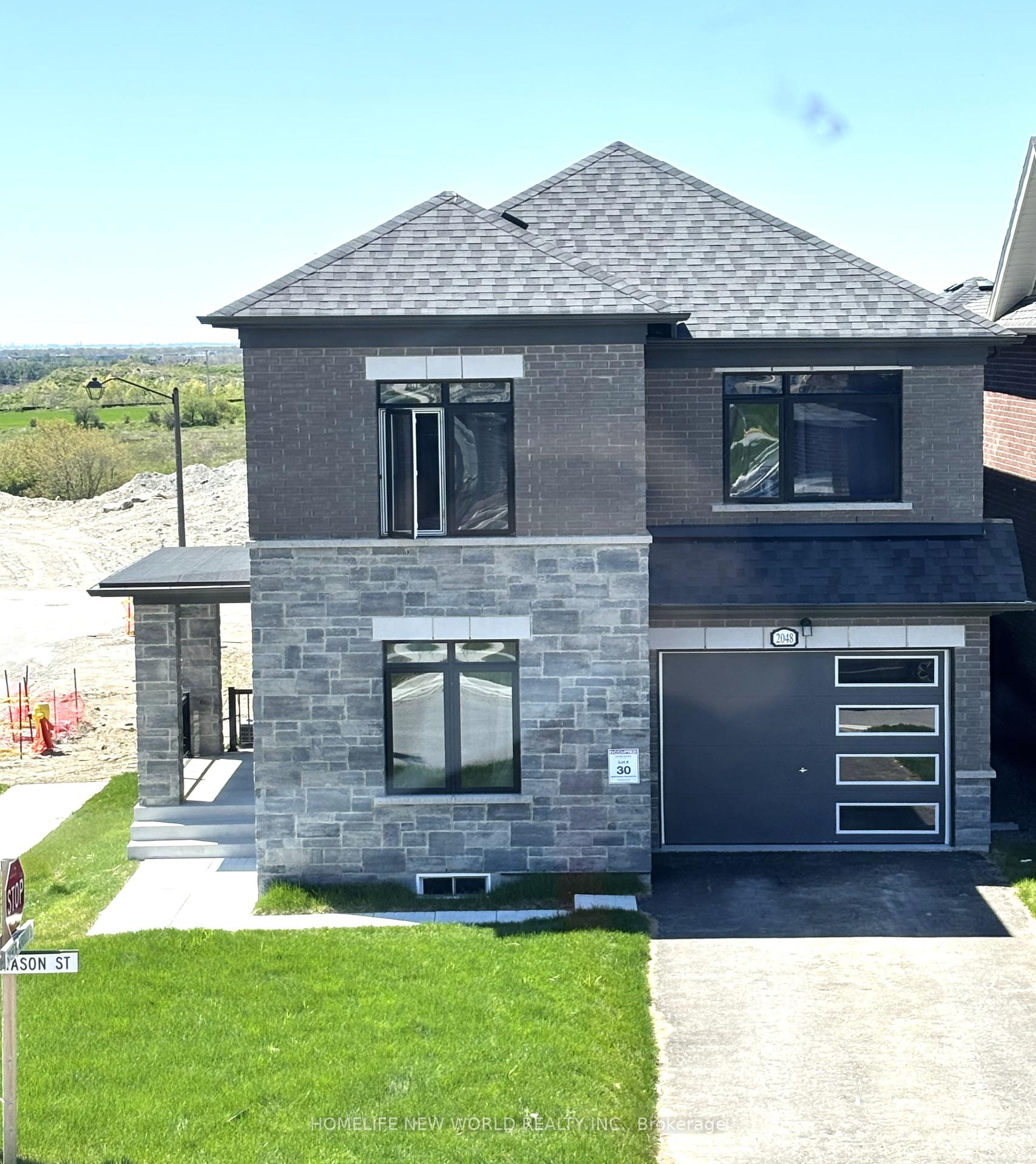 2048 Chris Mason Street, Oshawa, ON L1L 0S5