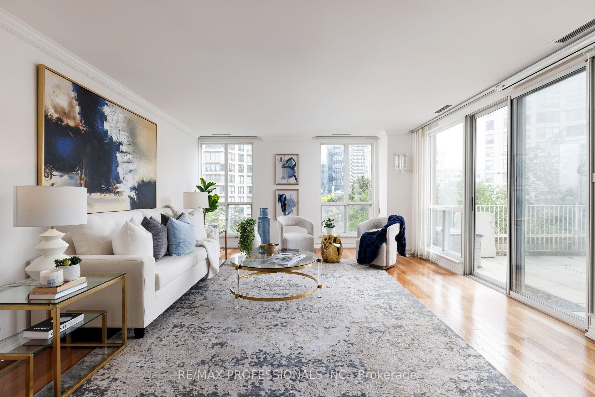 205 - 2287 Lake Shore Boulevard W, Toronto, ON M8V 3Y1