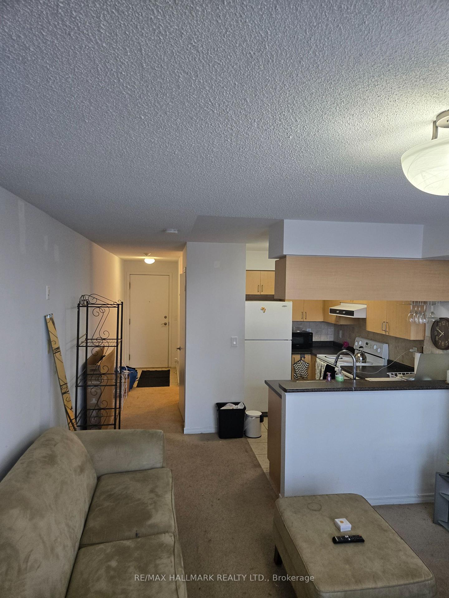 205 - 3650 Kingston Road, Toronto, ON M1M 3X9