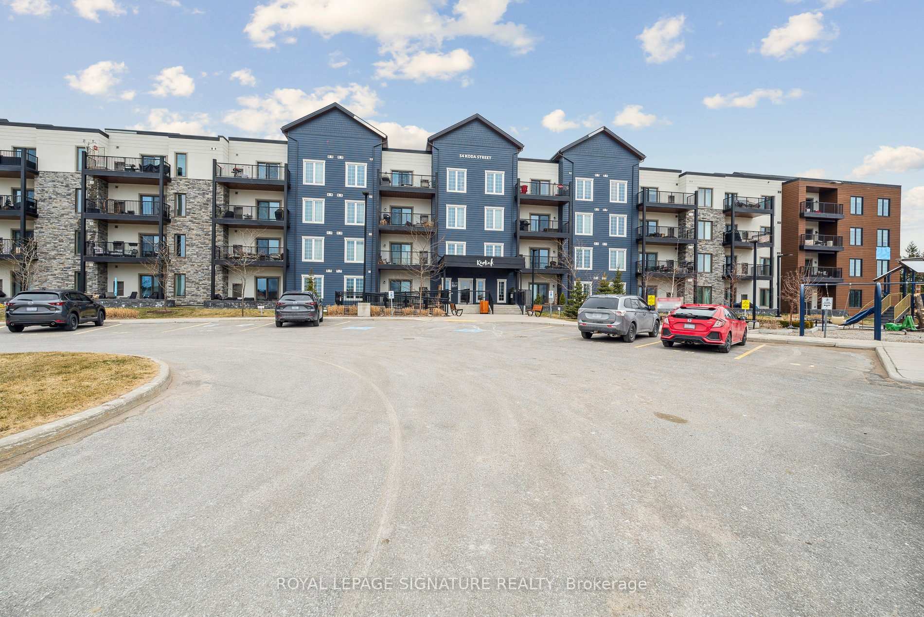 205 - 54 Koda Street, Barrie, ON L9J 0J6