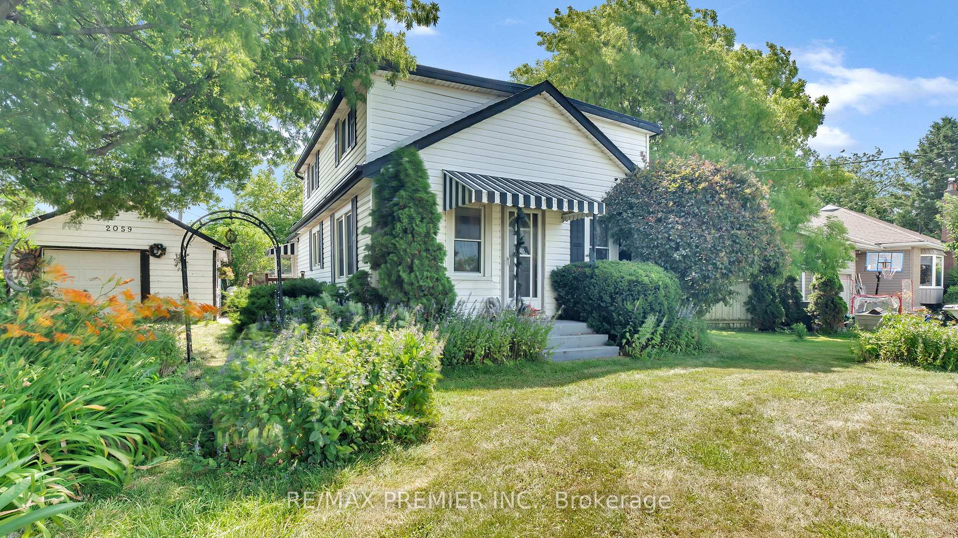 2059 Maple Grove Road, Clarington, ON L1C 6M9
