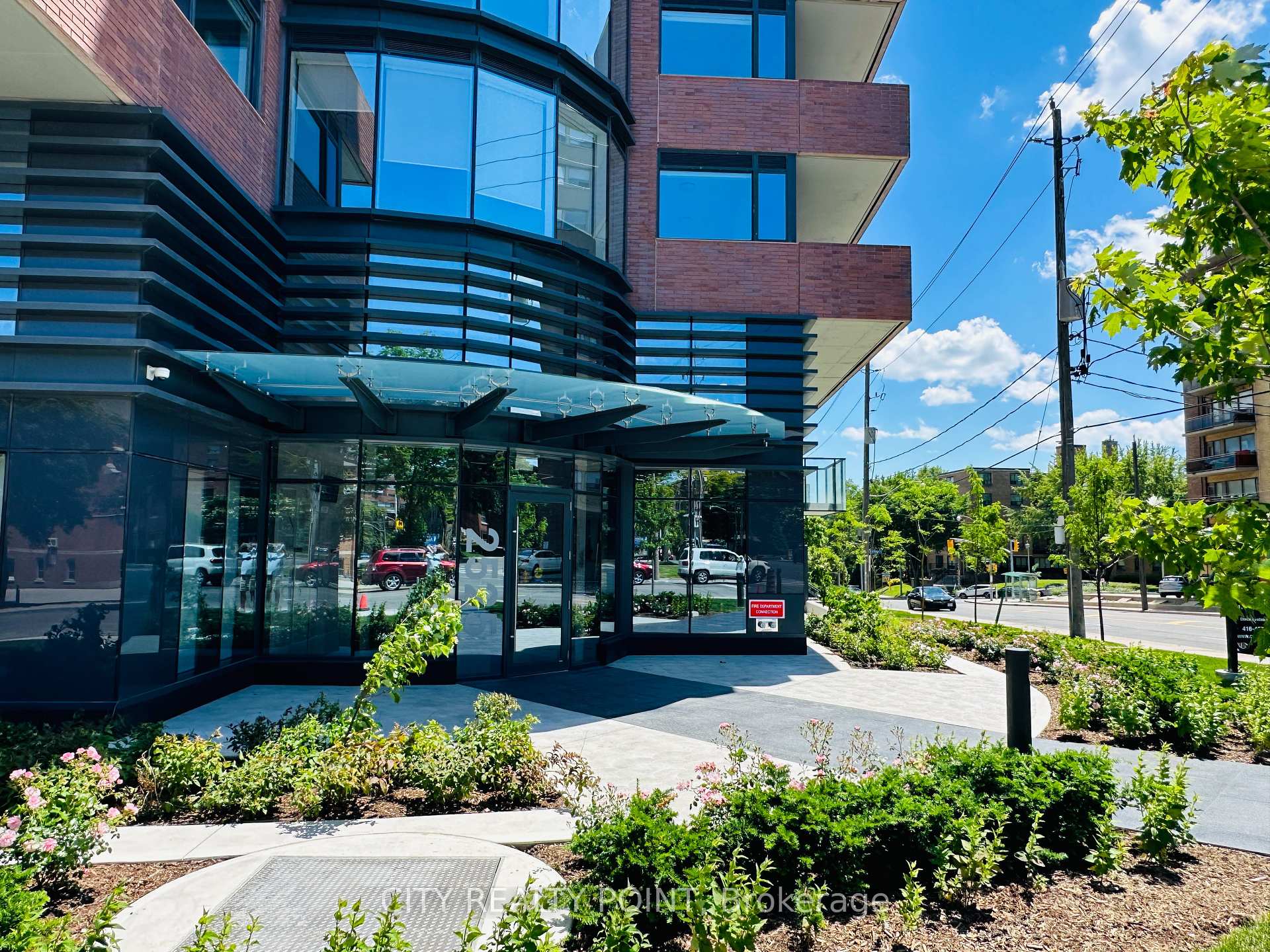 206 - 2525 Bathurst Street, Toronto, ON M6B 2Y9