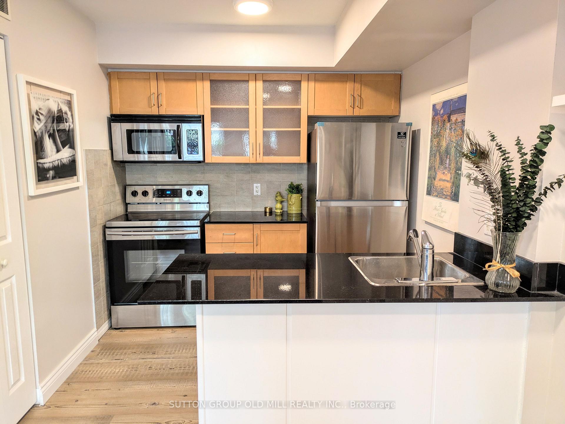 206 - 26 Western Battery Road, Toronto, ON M6K 3N9