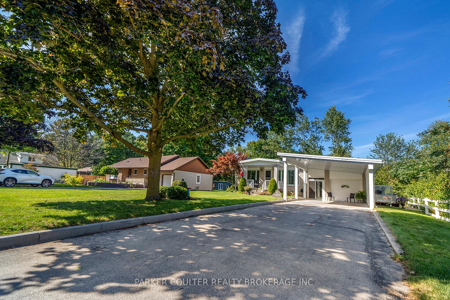 206 Mccrea Drive, Clearview, ON L0M 1S0