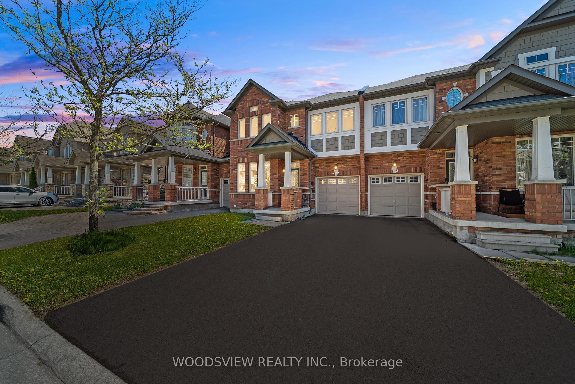 206 Shirrick Drive, Richmond Hill, ON L4E 0C1