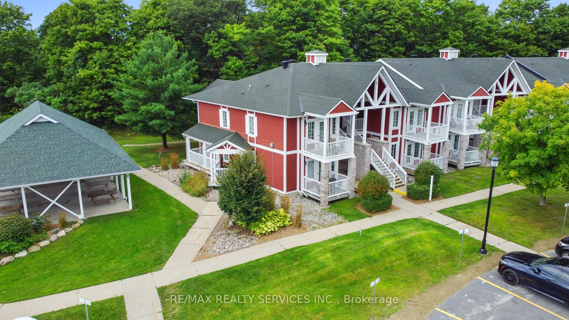2069 - 90 Highland Drive, Oro-Medonte, ON L0L 2L0