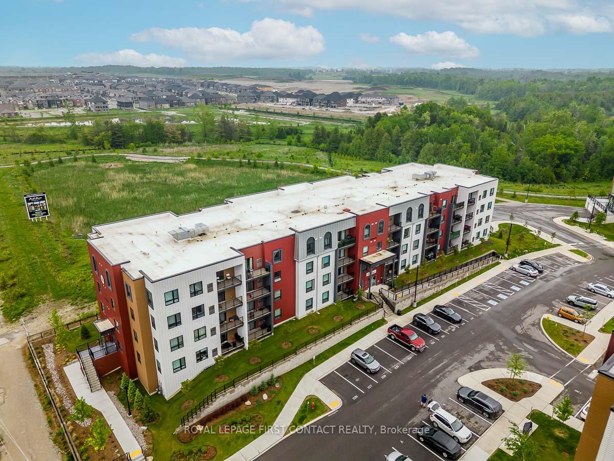 207 - 1 Chef Lane, Barrie, ON L9J 0T1