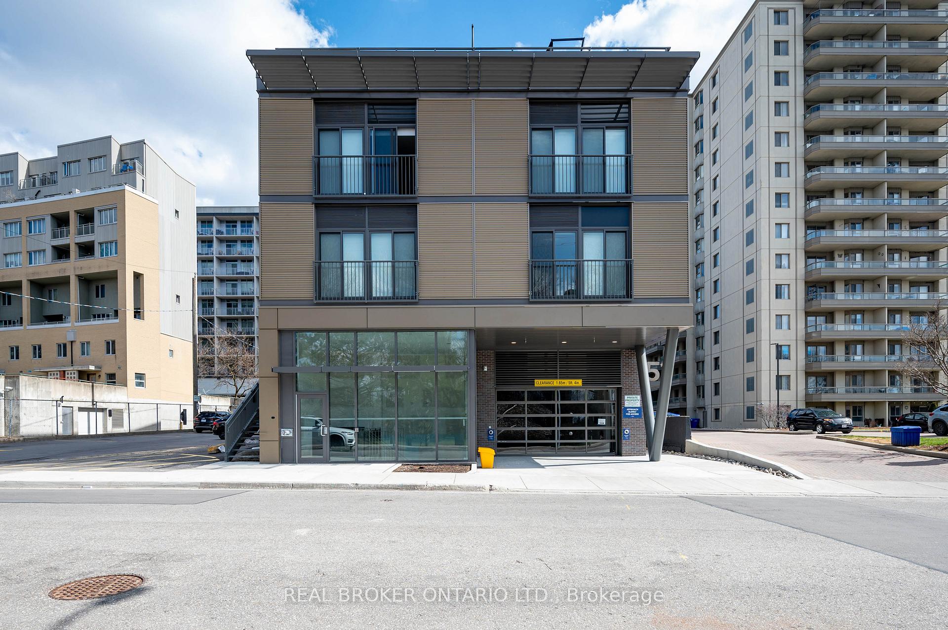 207 - 51 David Street, Kitchener, ON N2G 0E8