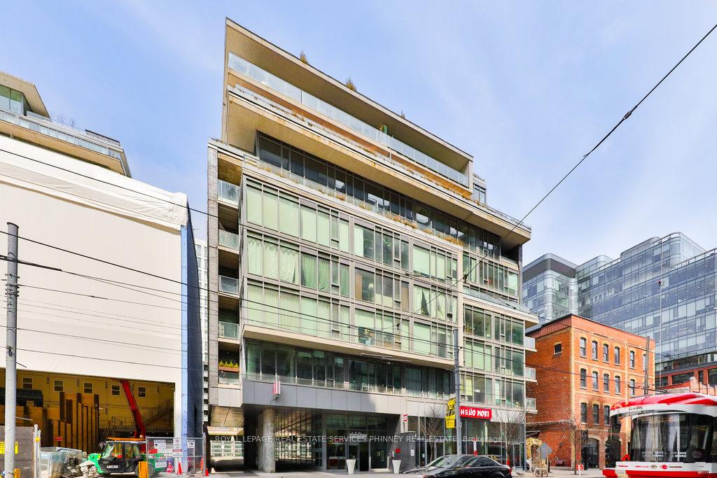 207 - 650 KING Street W, Toronto, ON M5V 0H6