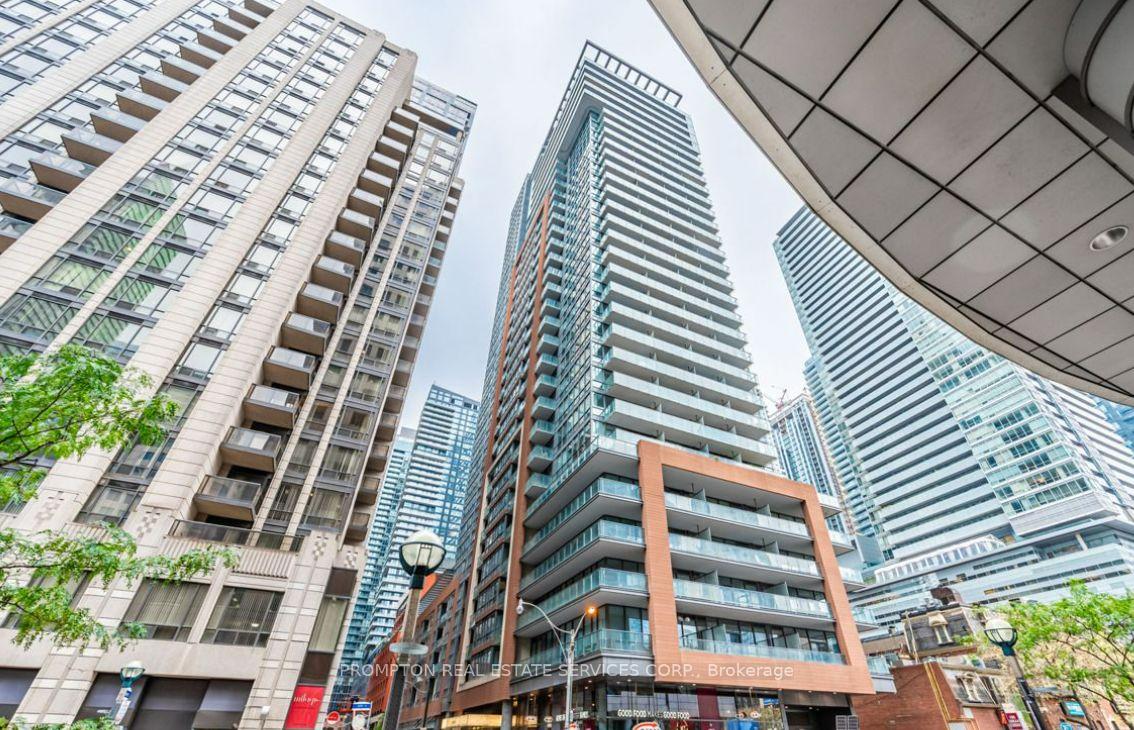 207 - 8 Mercer Street, Toronto, ON M5V 0C4