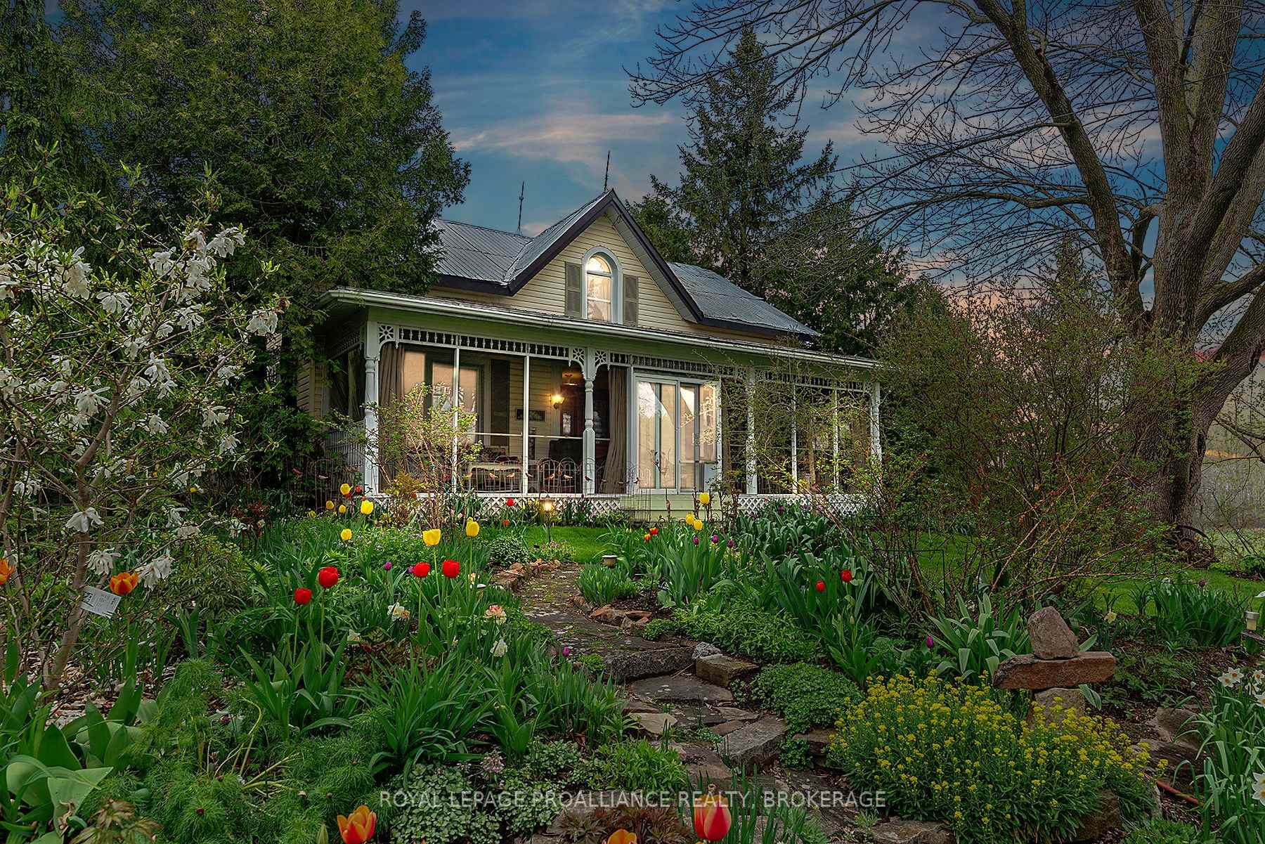 2078 Sunbury Road, Frontenac, ON K0H 1X0