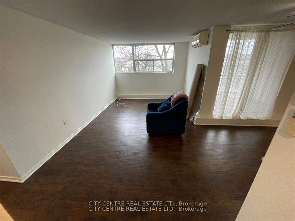 208 - 2900 Battleford Road, Mississauga, ON L5N 2V9