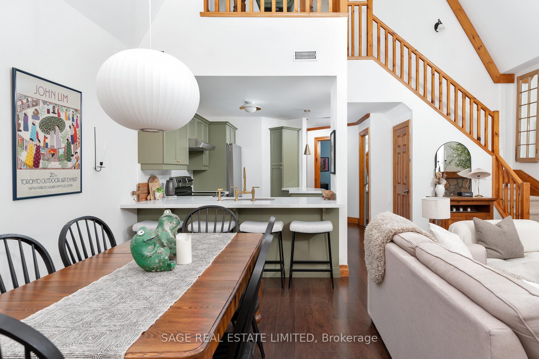 209 - 184 Snowbridge Way, Blue Mountains, ON L9Y 0V1