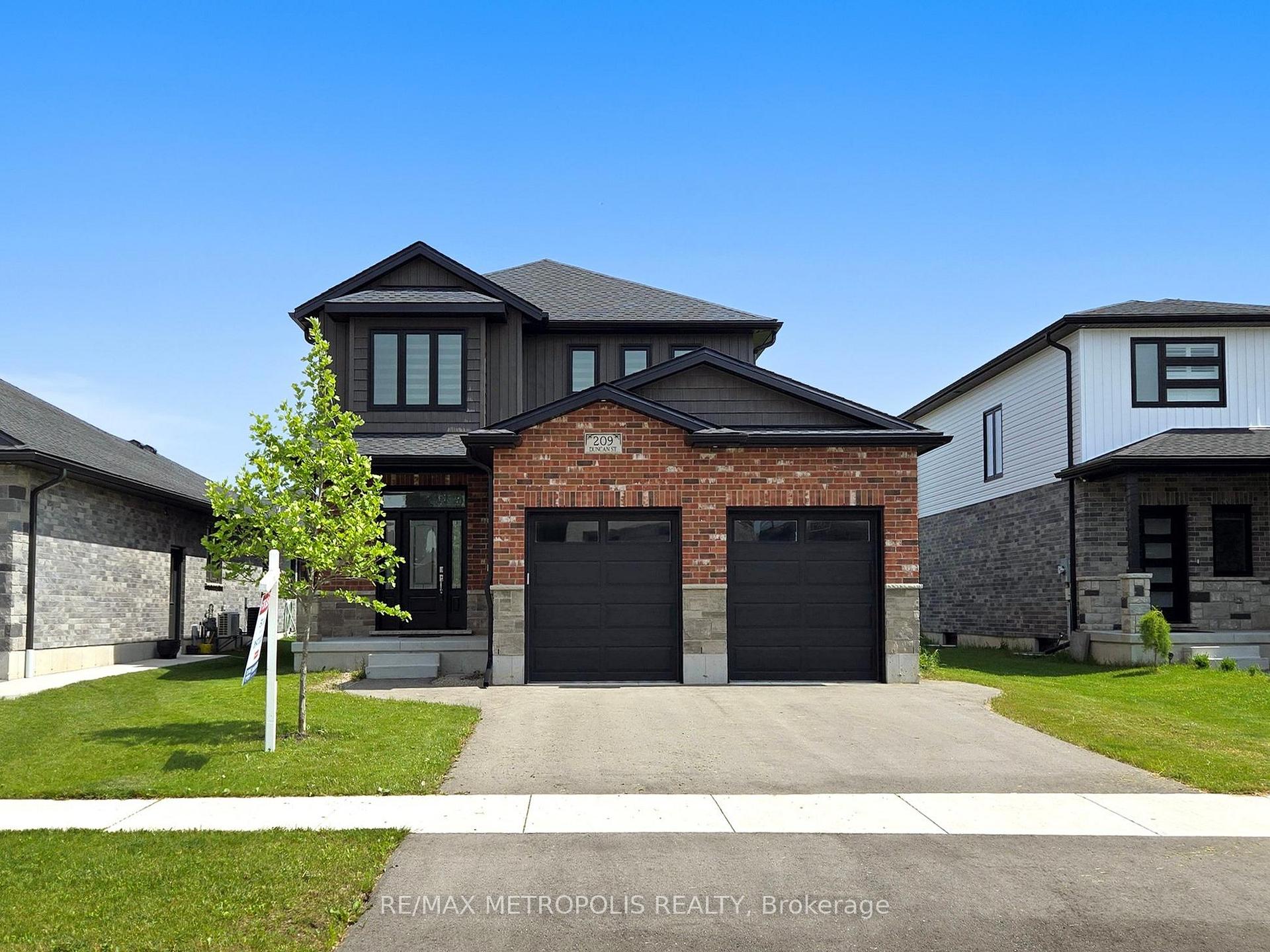 209 Duncan Street, West Perth, ON N0K 1N0