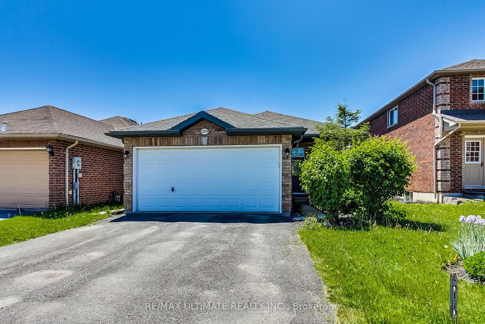 Lower - 209 Dunsmore Lane, Barrie, ON L4M 6Z8