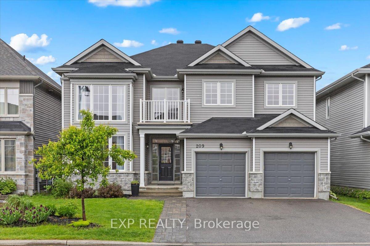209 Rover Street, Kanata, ON K2S 1S3