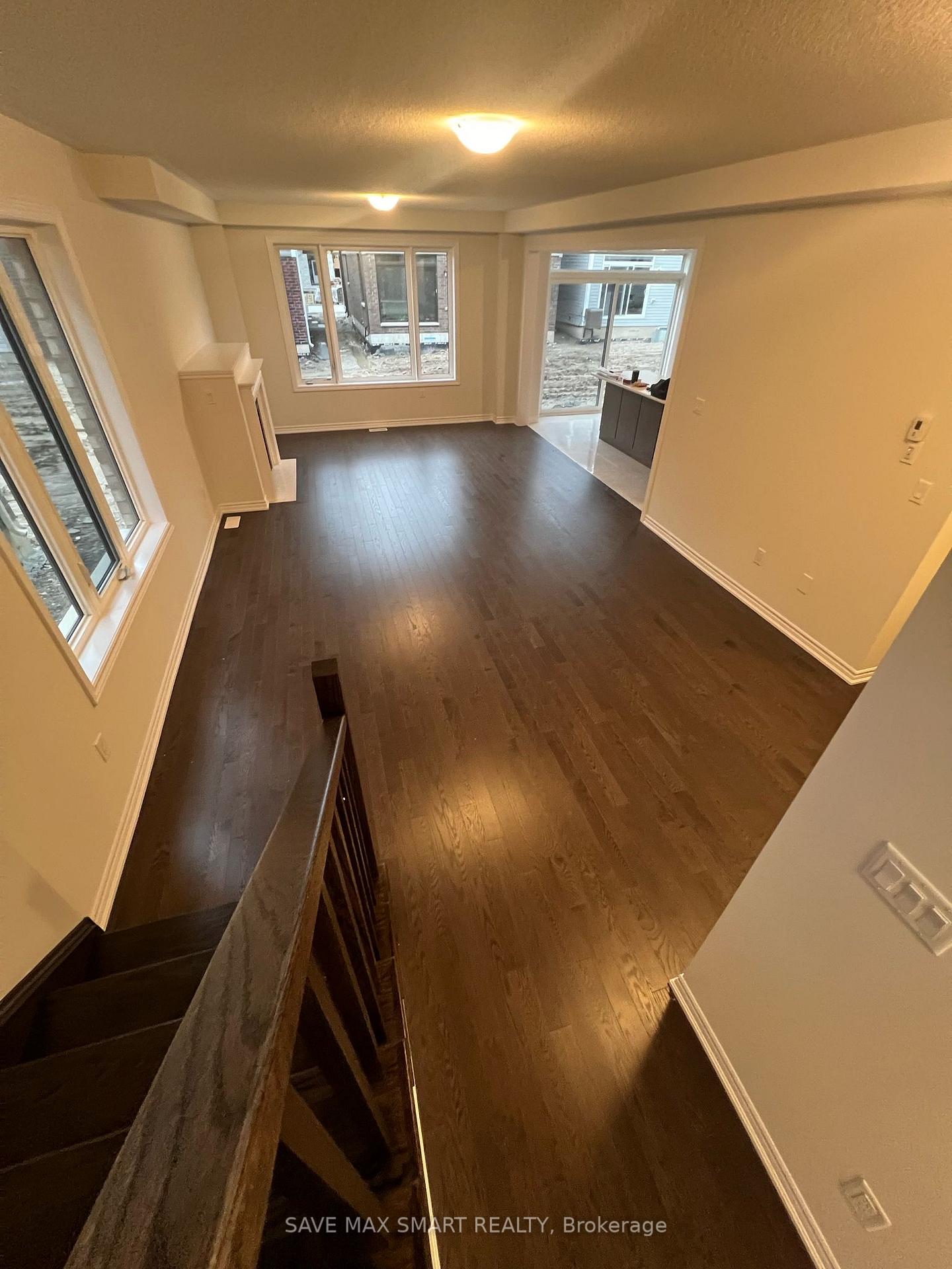 209 Terry Fox Drive, Barrie, ON L9J 0C4