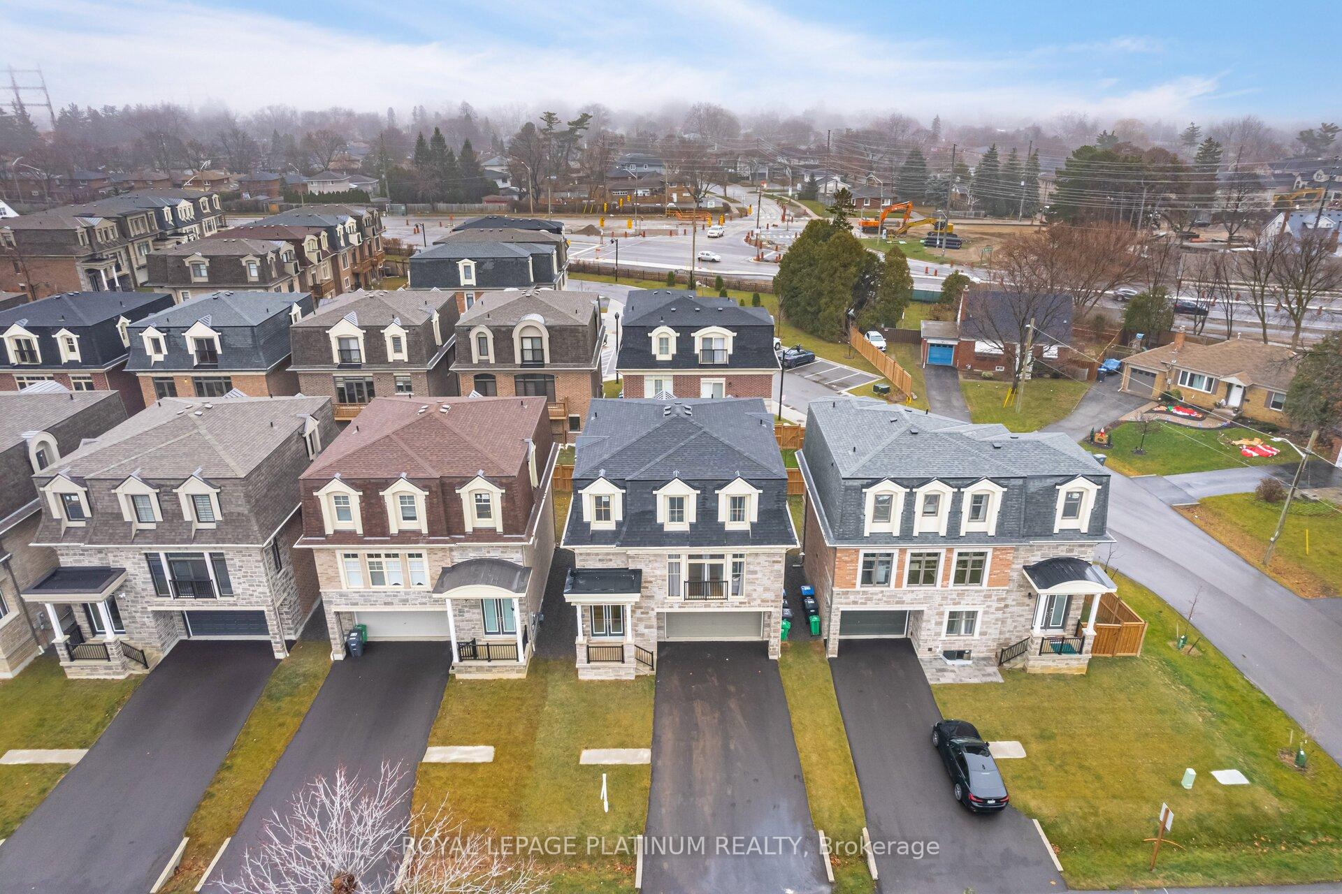2093 Primate Road, Mississauga, ON L4Y 0H2