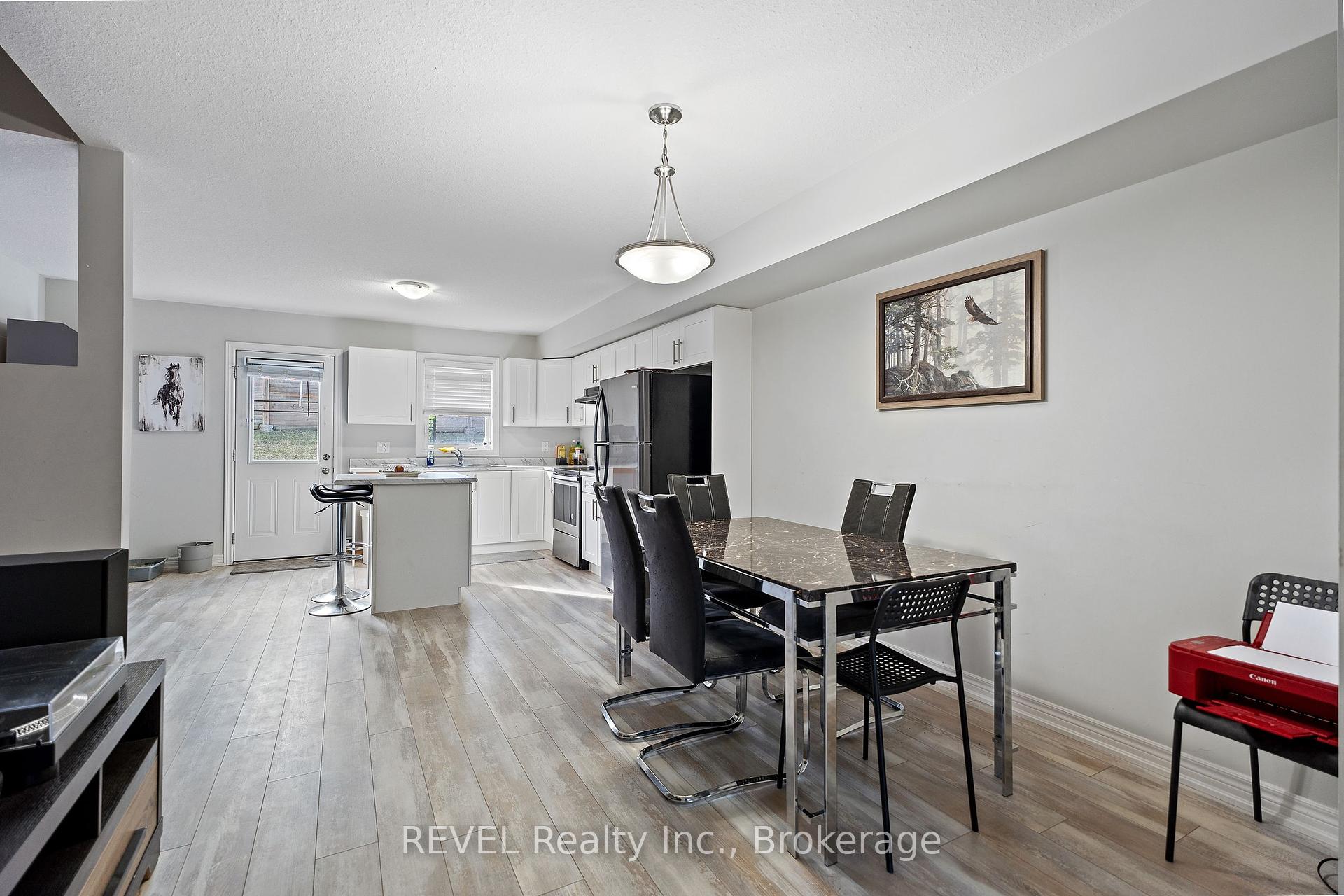 21 - 7768 Ascot Circle, Niagara Falls, ON L2H 3P9